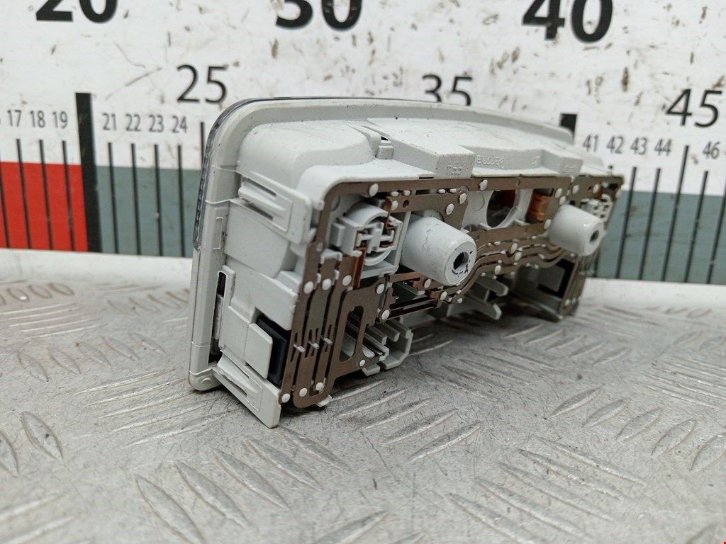 Плафон салонный / 2180383 1T0868837B 1T0868837B для Skoda Fabia 2 (5J) (с пробегом)