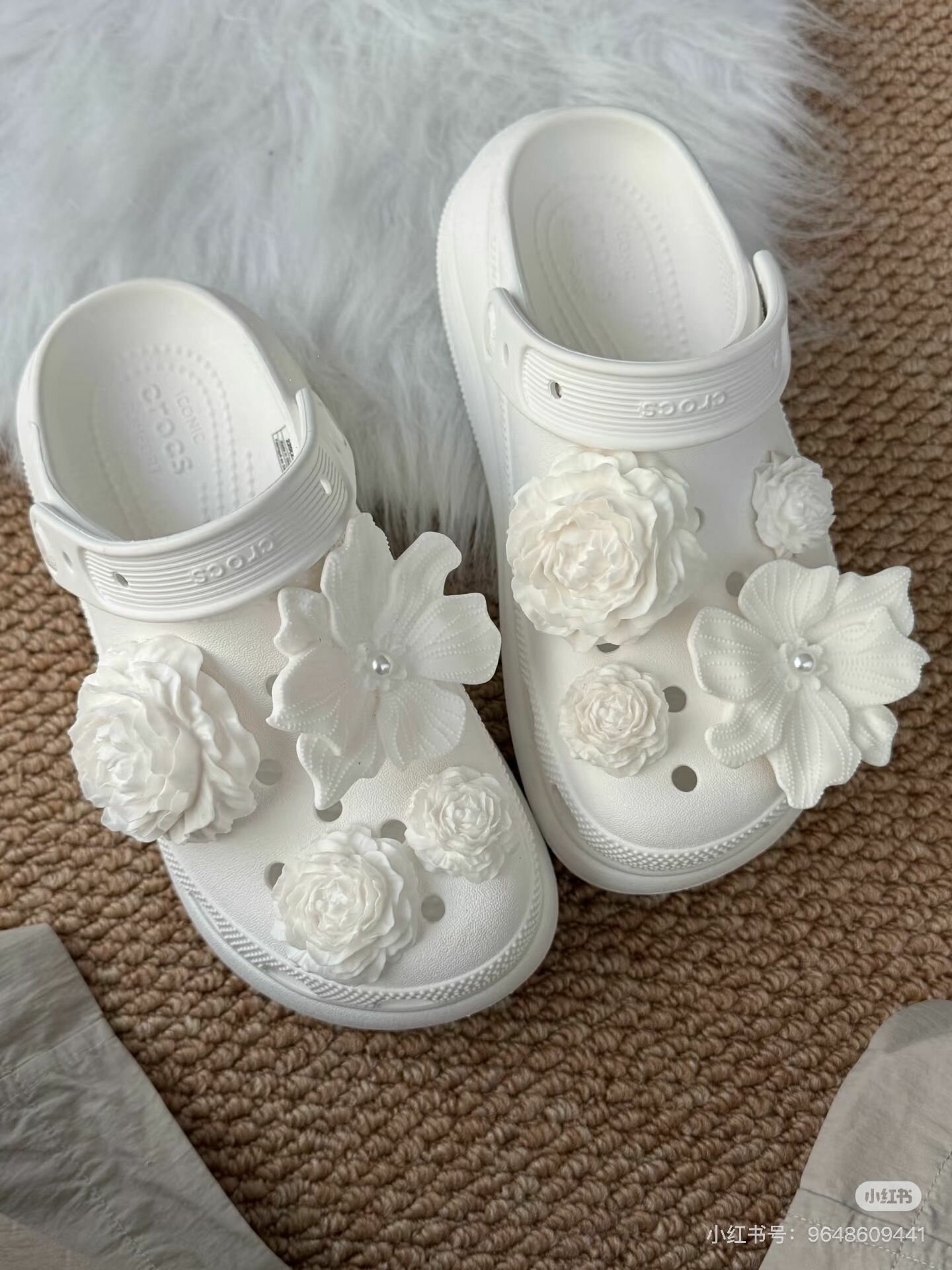 Джиббиты для обуви набор 8 шт — клипсы для Crocs, сабо, сандалий и детской обуви, силиконовые украшения — легко