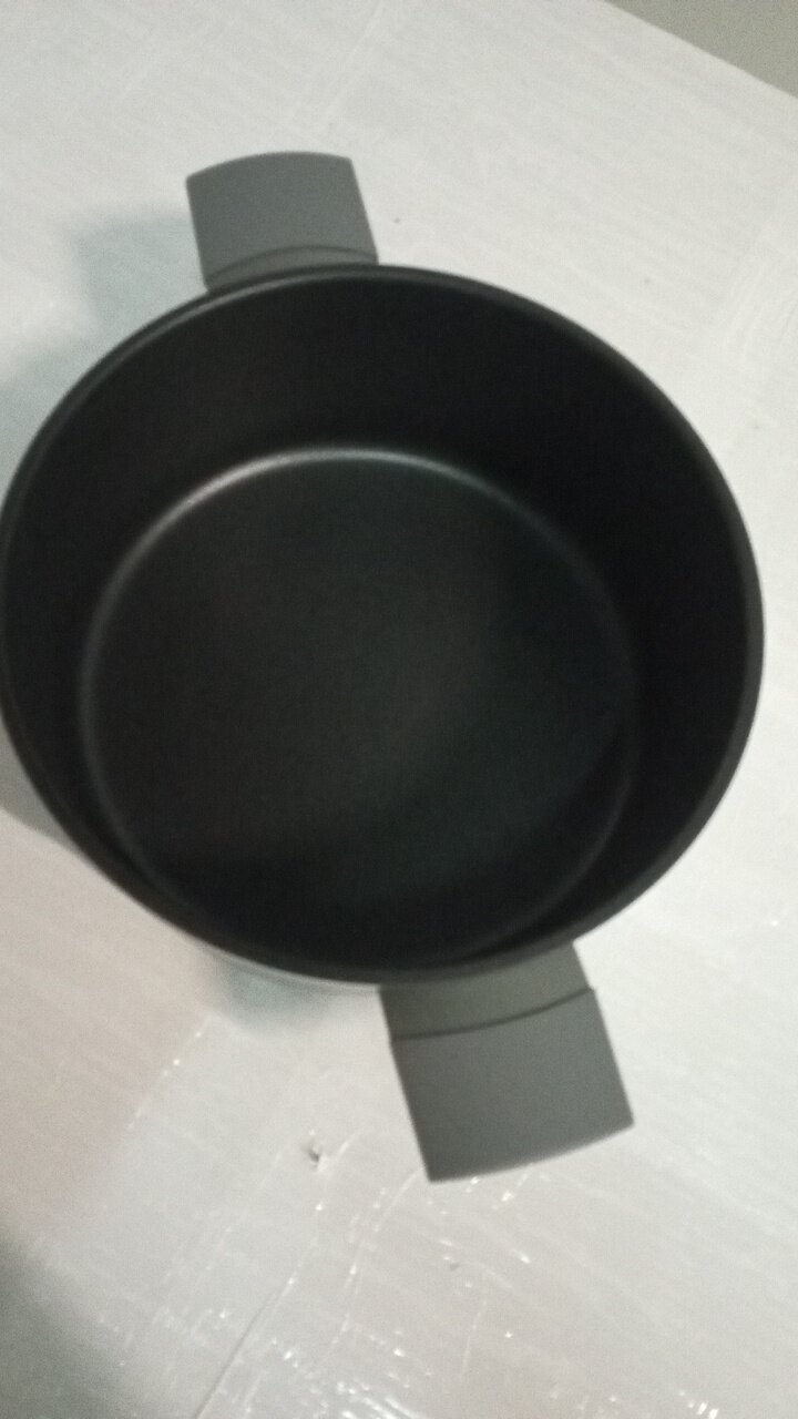 Кастрюля MAUNFELD ASTRID MF24ASTR1CR из кованого алюминия со стеклянной крышкой, 24см, 4.6 л