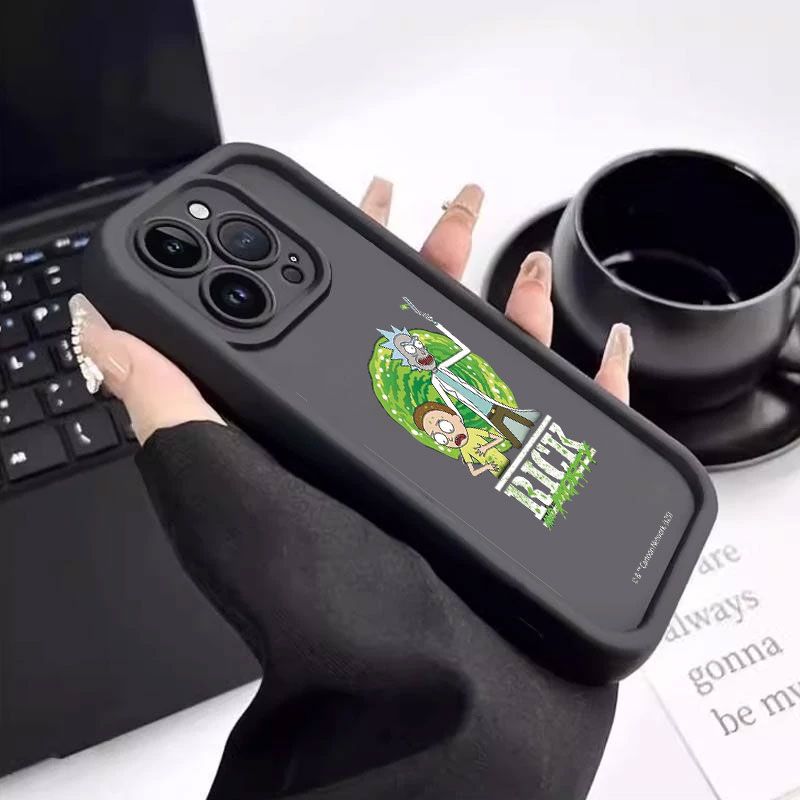 Чехол на Айфон 13 Про Макс / IPHONE 13 PRO MAX чёрный с дизайном Рик и Морти, силиконовый антиударный
