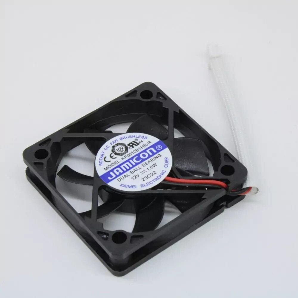 JAMICON KF0510B1HR-R Вентилятор 12В DC, 50х50х10мм, 5200об/мин, 0,37м3/мин, подшипник качения, тип вывода - провод с разъемом, 1шт