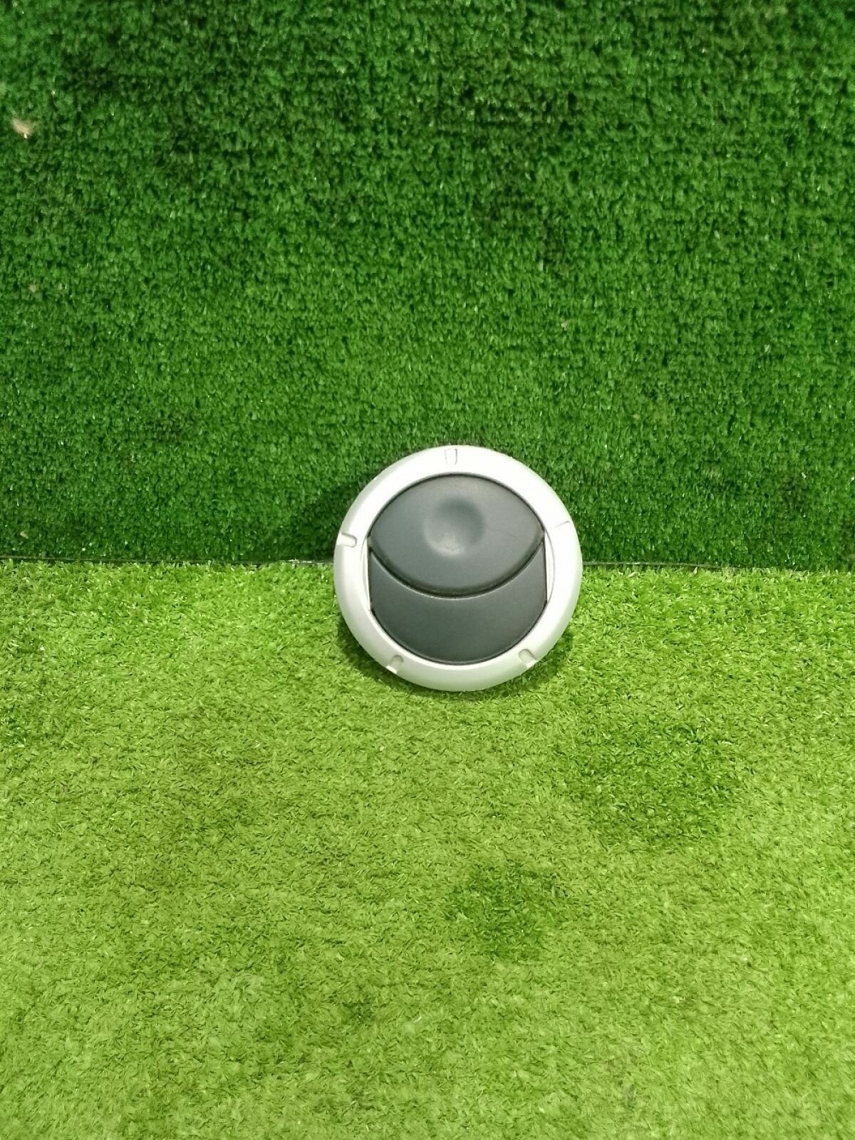 Дефлектор воздуховод Lada Largus Б/У с пробегом