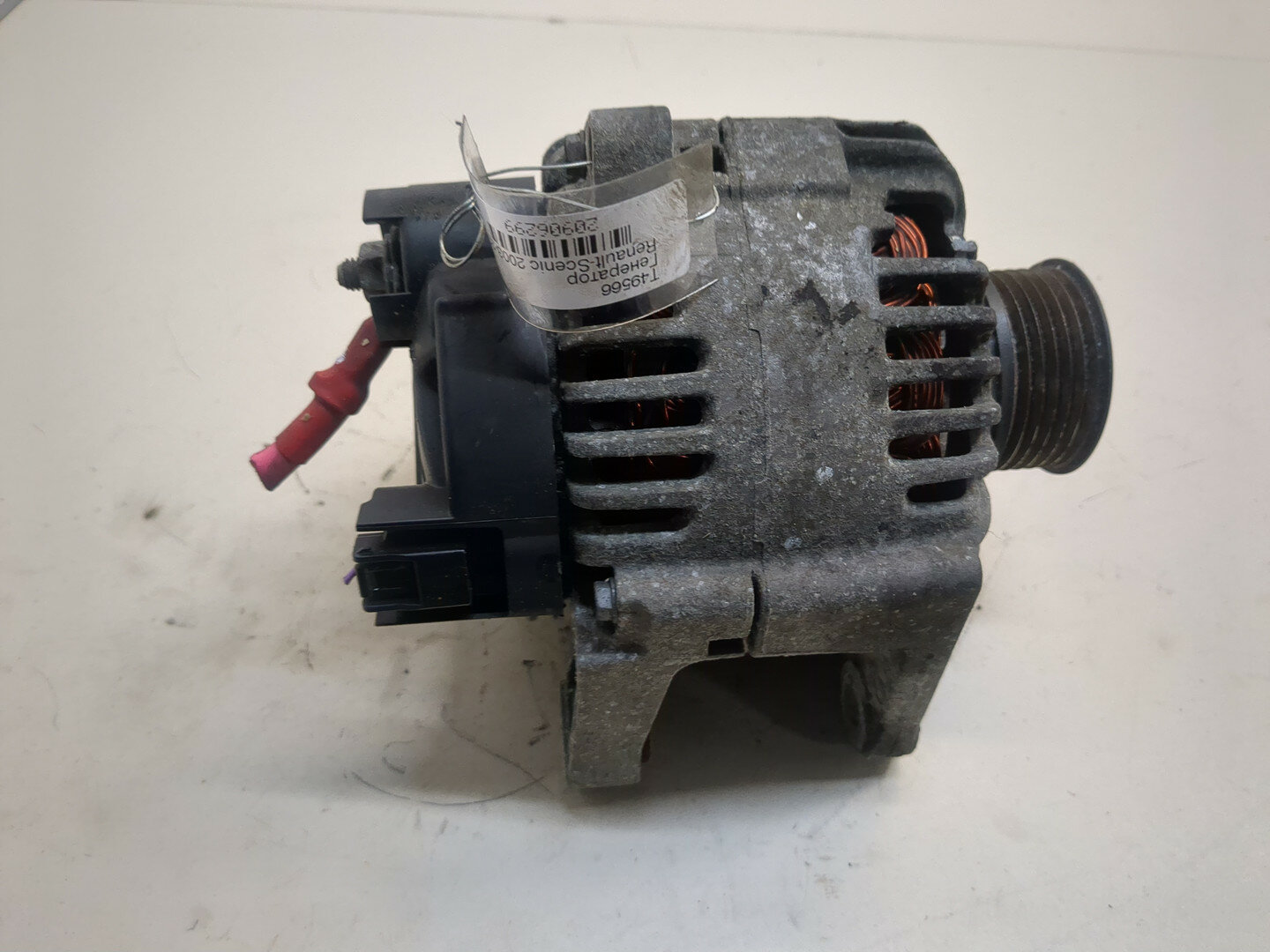 Генератор Renault Scenic Б/У