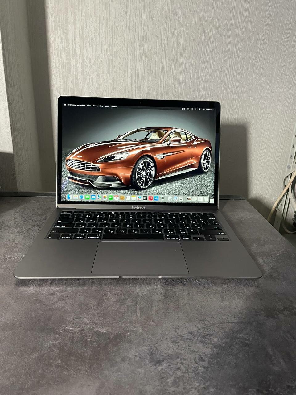 13.3" Ноутбук Apple MacBook Air 13 2020, Intel Core i3 1.1 ГГц, RAM 16 ГБ, LPDDR4X, SSD 256 ГБ, Intel Iris Plus Graphics