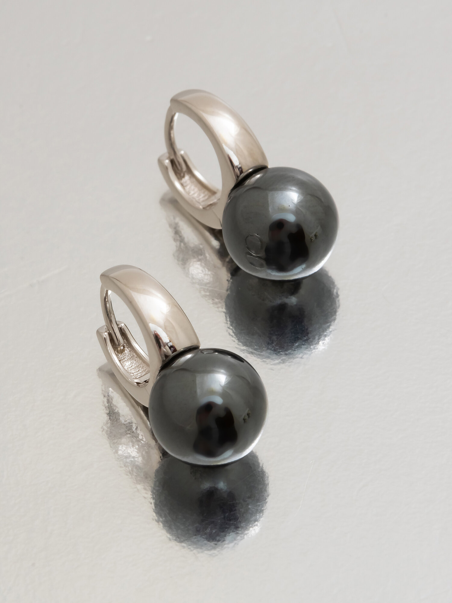 Серьги, гематит