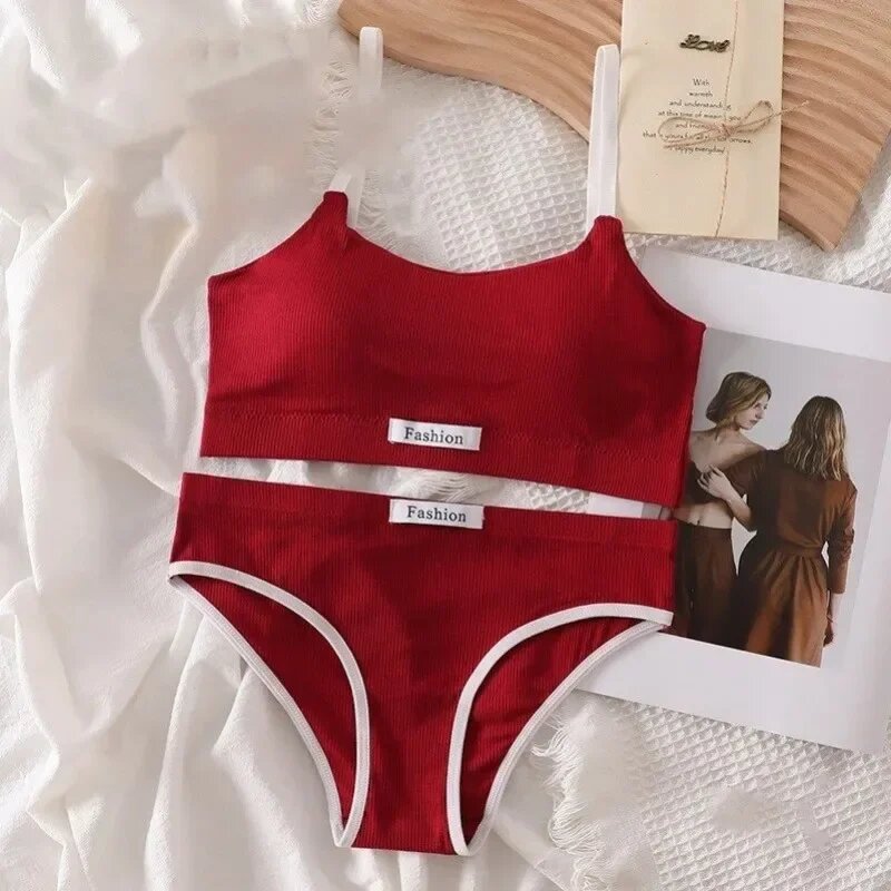 Комплект нижнего белья