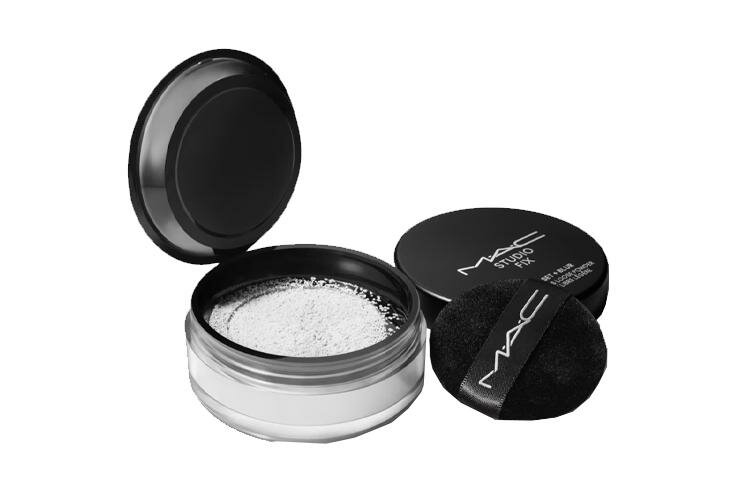Пудра рассыпчатая женская MAC Studio Fix Pro Set + Blur, оттенок TRANSLUCENT, 12g