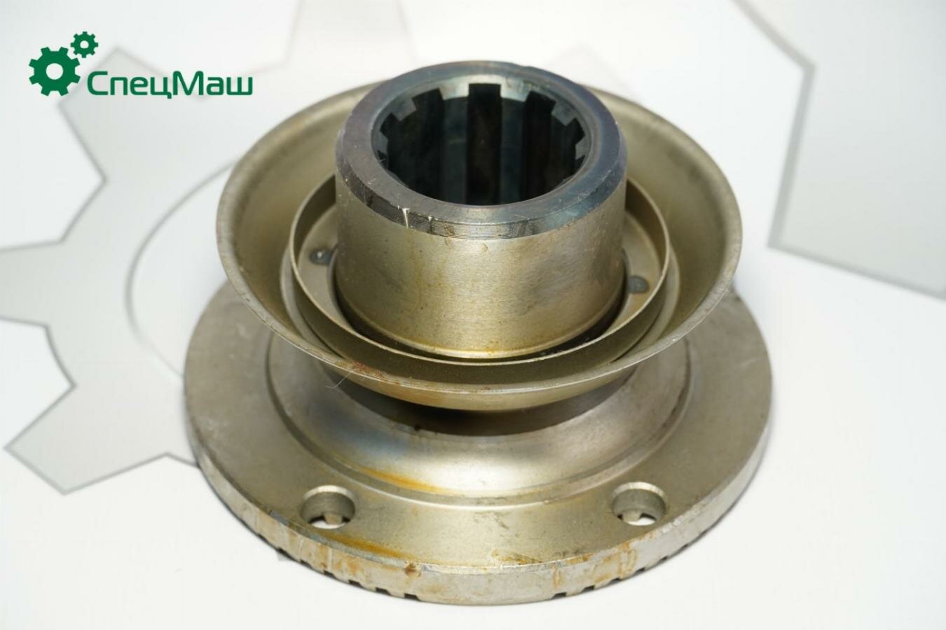 Фланец ведущего вала заднего моста КАМАЗ 53205-2402036 (Спецмаш)