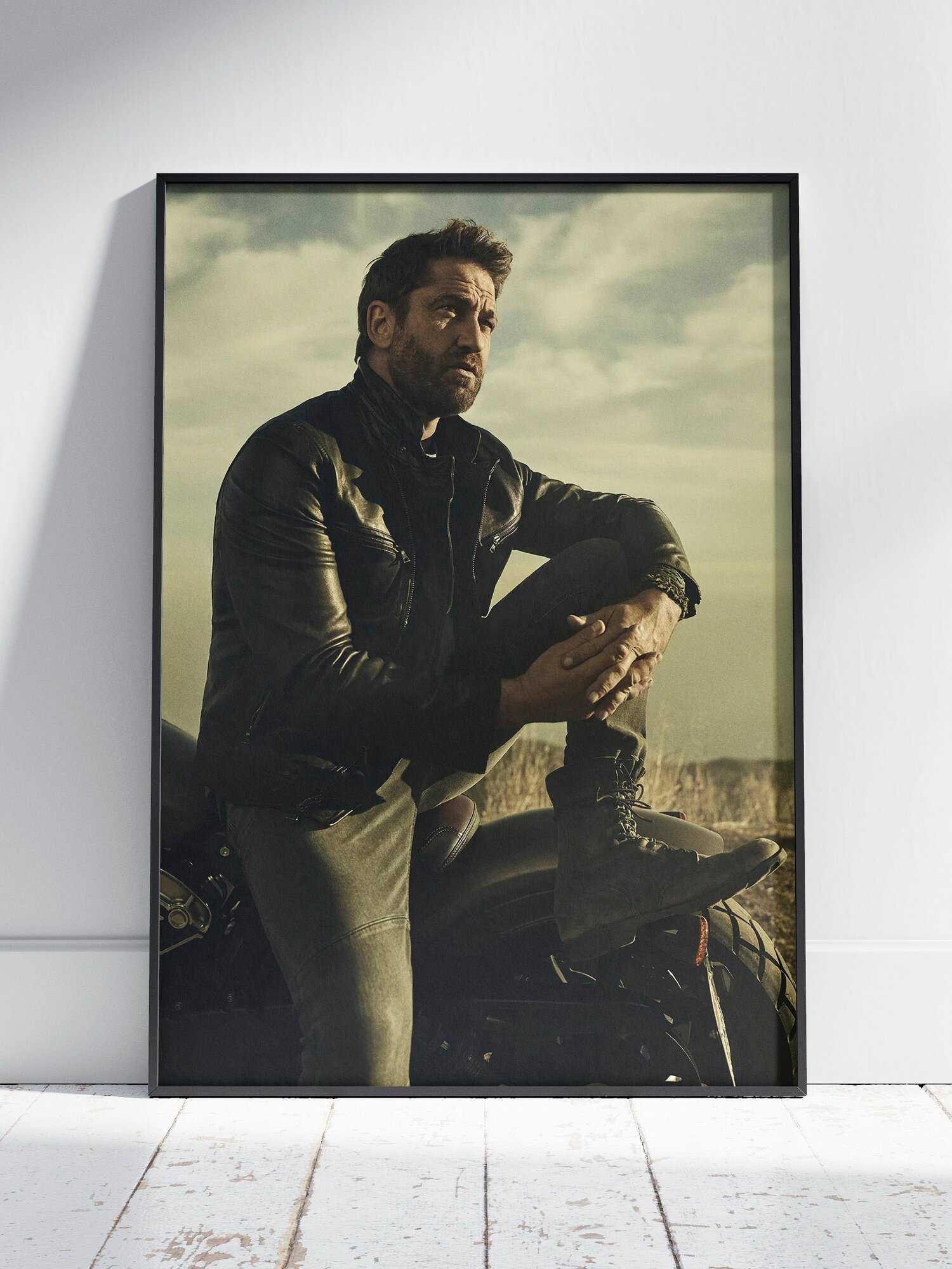 Плакат на стену для интерьера Джерард Батлер (Gerard Butler 31) - Постер по актеру фильма, кино, сериала формата A4 (21x30 см)
