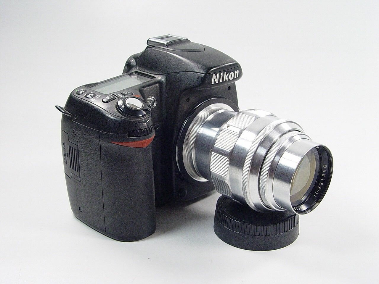 Портретный и теле- объектив Юпитер-11 f/4 135mm адаптирован под Никон Nikon F Белый ранний. П