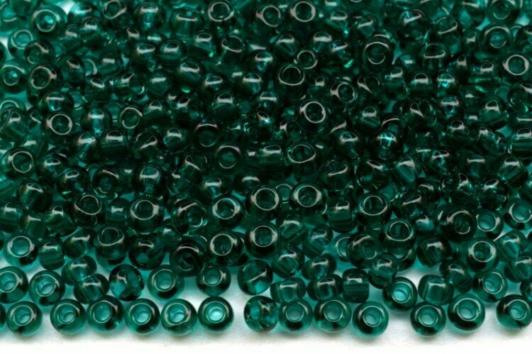 Бисер чешский PRECIOSA круглый 10/0 50710 изумрудный, прозрачный, 5 грамм