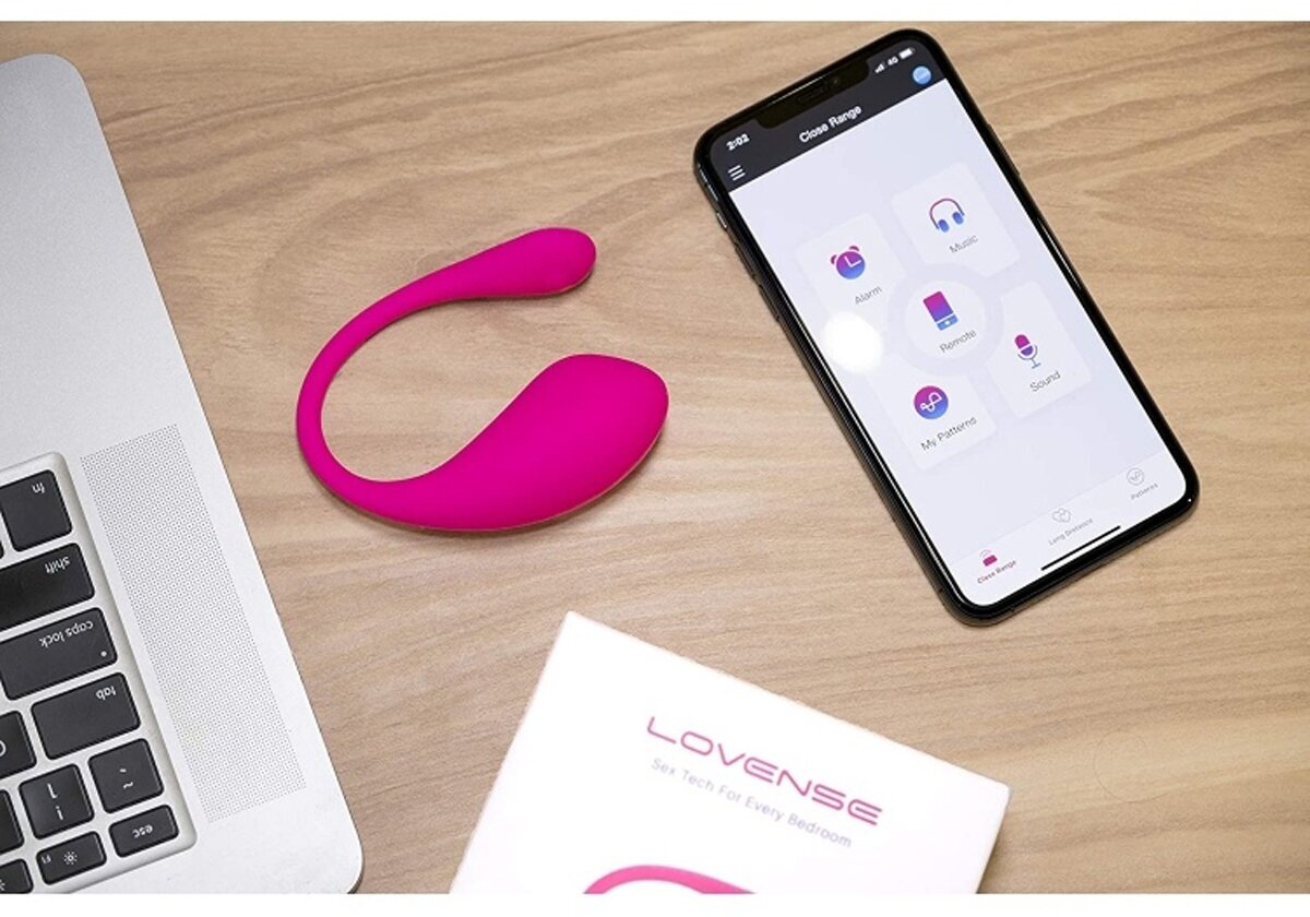 LOVENSE Вибратор силиконовый с дистанционным управлением Lush 3 LE-10, D: 3.7 см, длина: 9.6 см, розовый