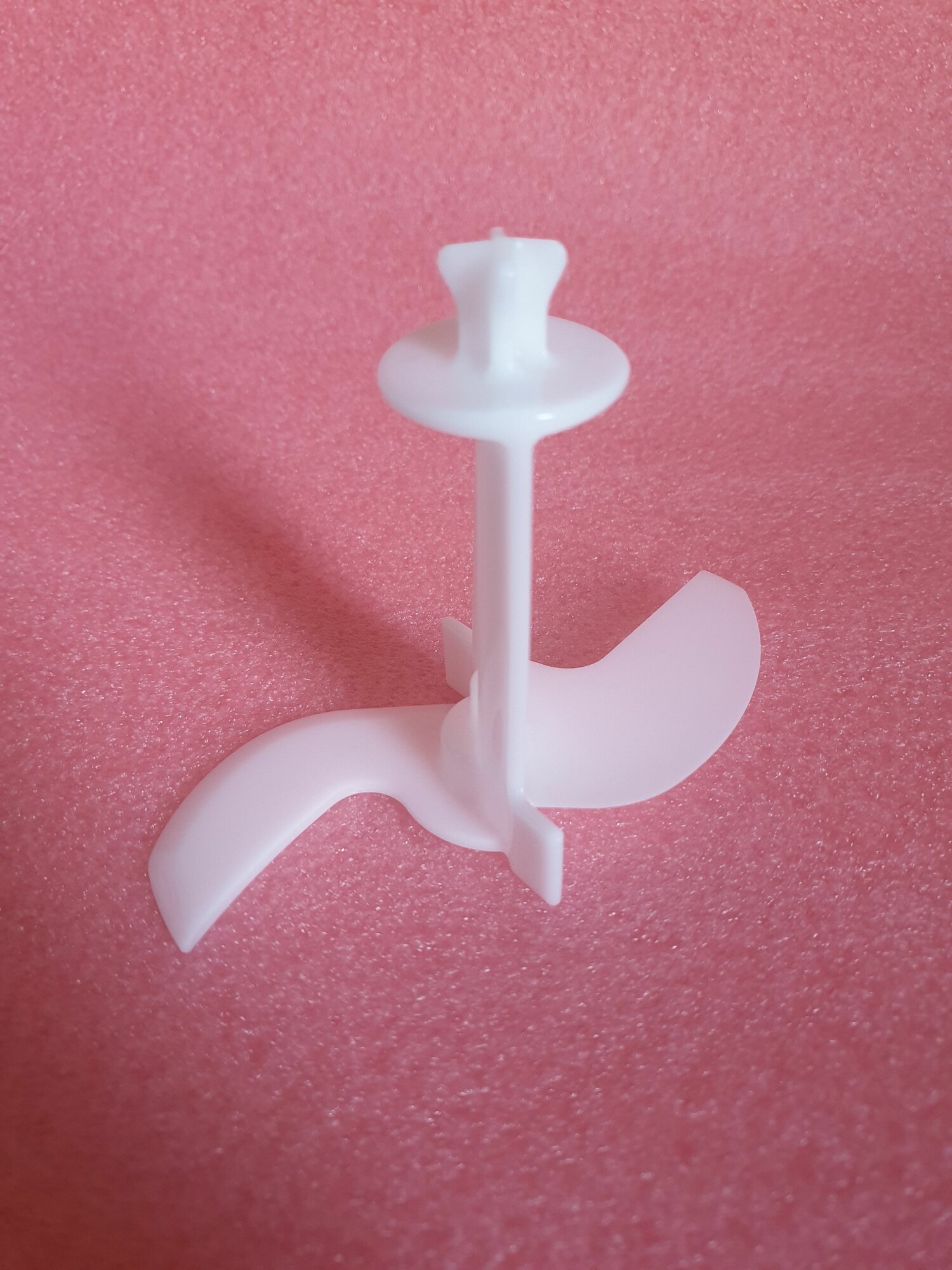 Нож перемешиватель пластиковый в чашу braun fp 1500ml BR67051424