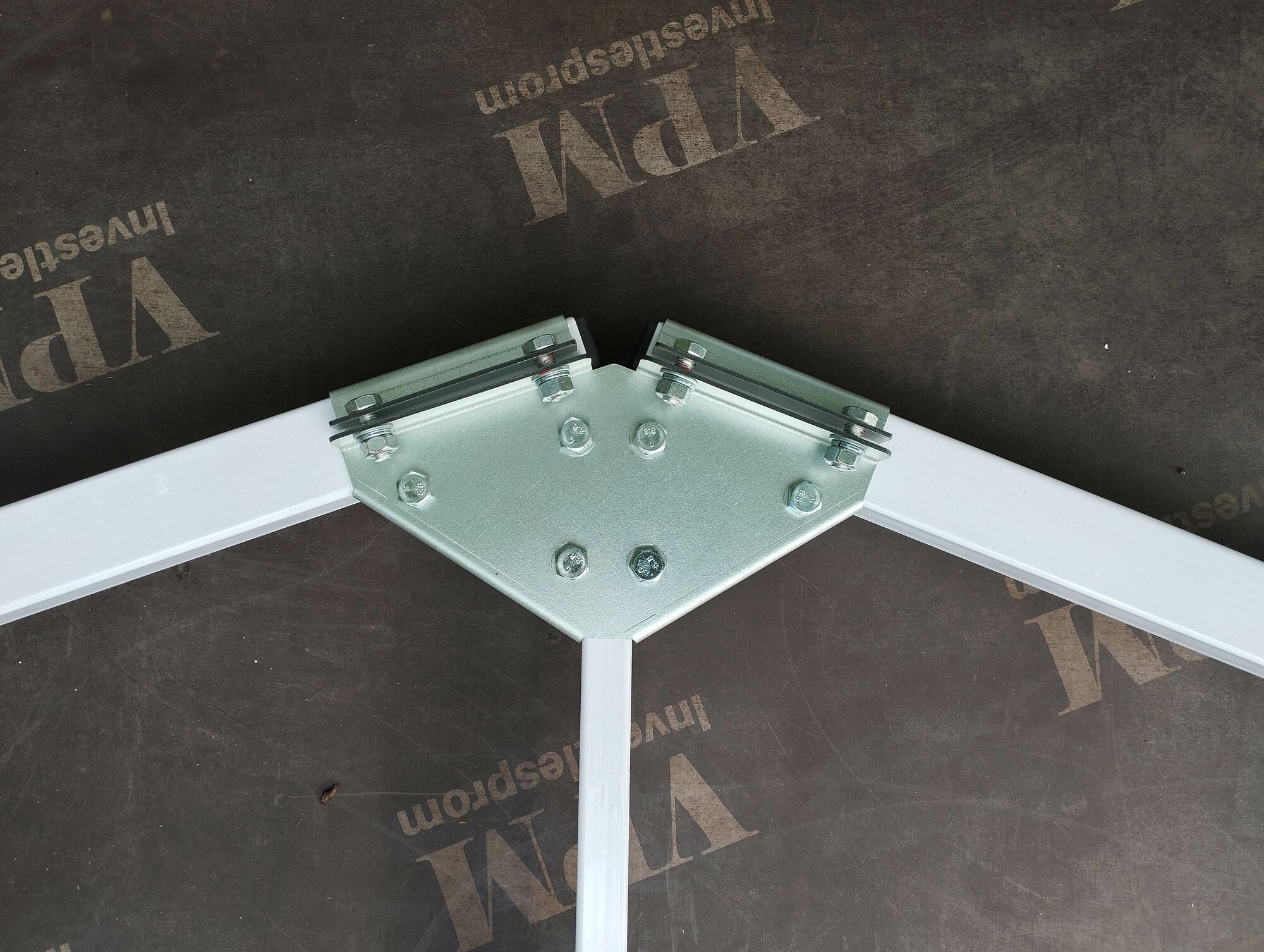 Коннектор профильной трубы К5