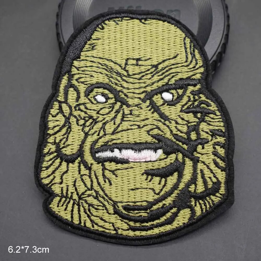 Нашивка Creature from the Black Lagoon, 6.2*7.3см, Зеленый