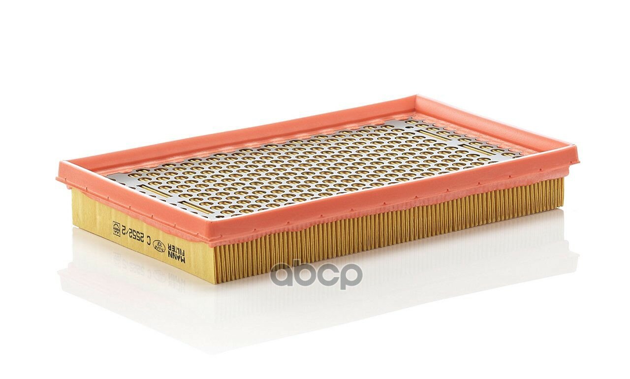 Фильтр воздушный Mazda 323 89-94, MX-5 89-94 MANN-FILTER арт. C25522