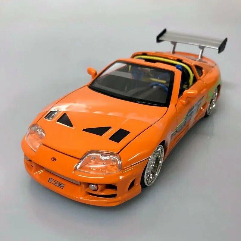 Toyota Supra 1:24 масштаб, классическая модель автомобиля Литые металлические модели автомобилей игрушечной серии