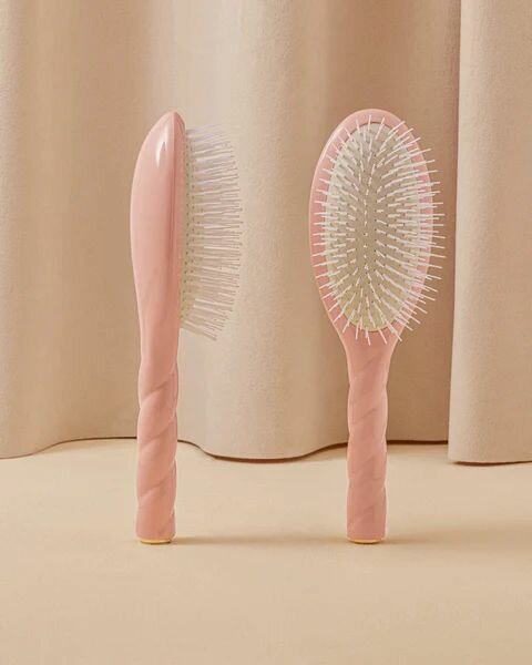 La bonne brosse Массажная расческа для распутывания волос N.07 The Stimulating & Detangling Hairbrush The Intense, Powder Pink