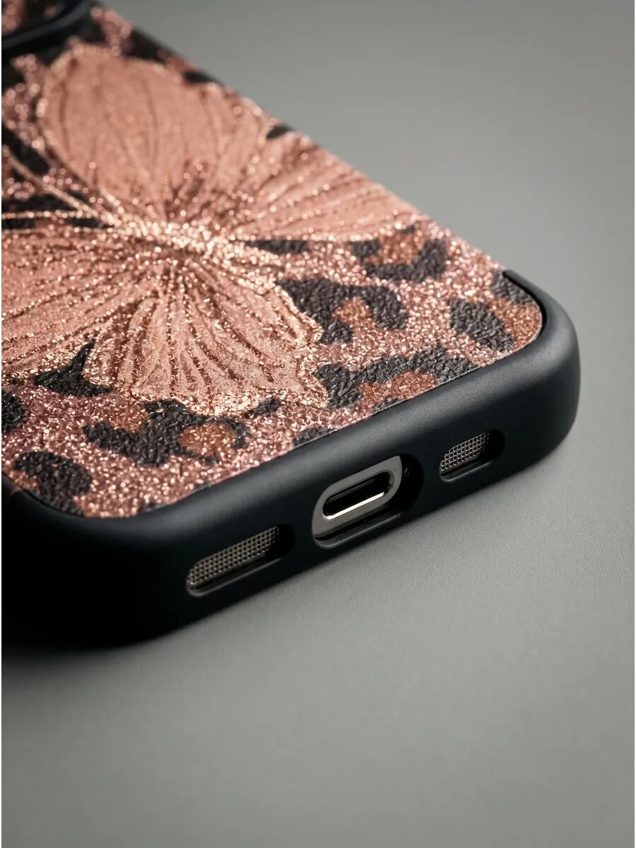 Чехол "Леопардовая бабочка", для iPhone 17 Pro, силикон, коричневый — фото 1