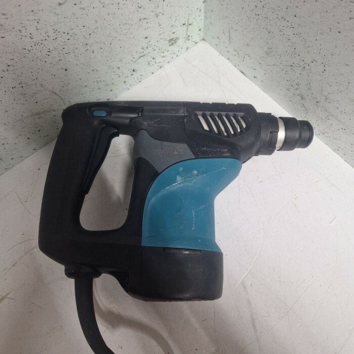 Перфоратор Makita HR2810 — фото 1