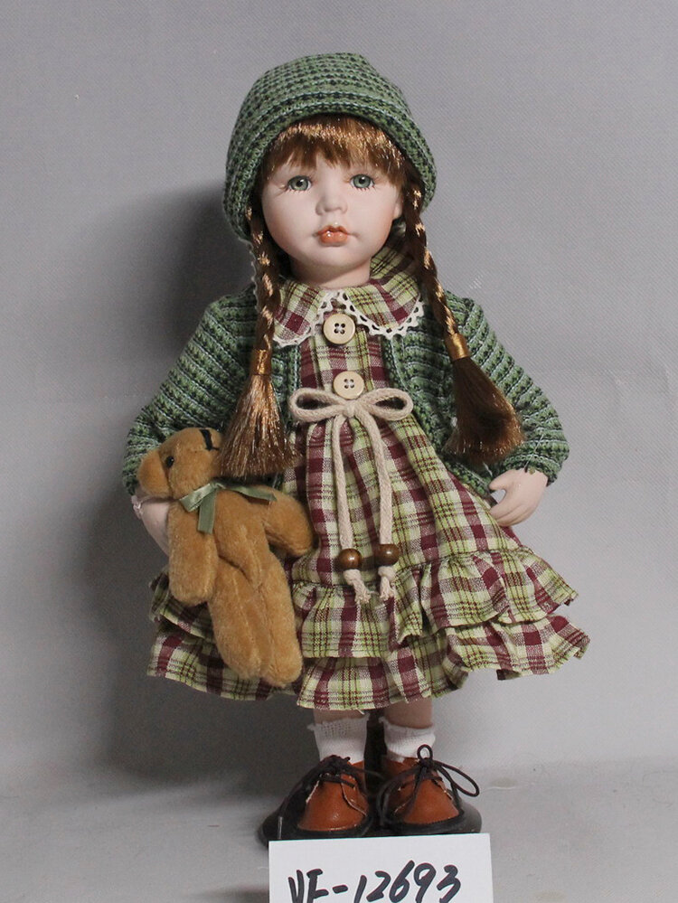 Кукла Polly Dolls Мэгги, фарфоровая, высота 35см, на подставке