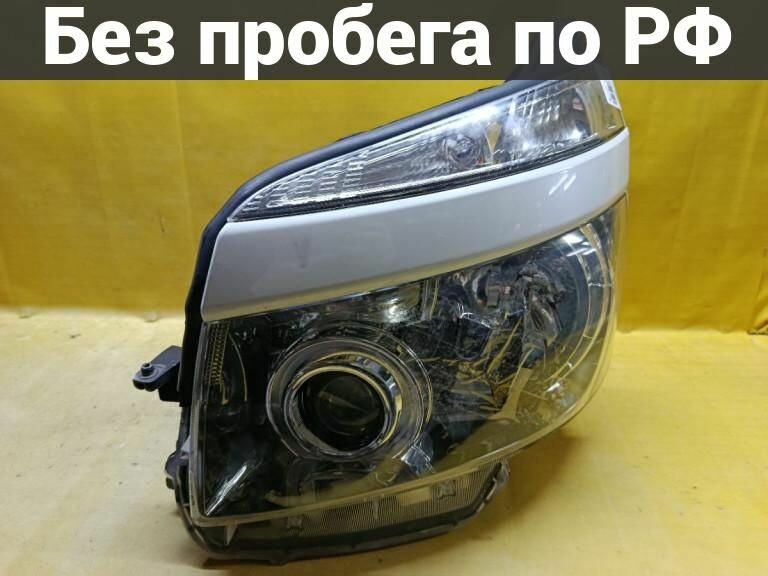 Фара Лево с пробегом Toyota Voxy ZRR70G