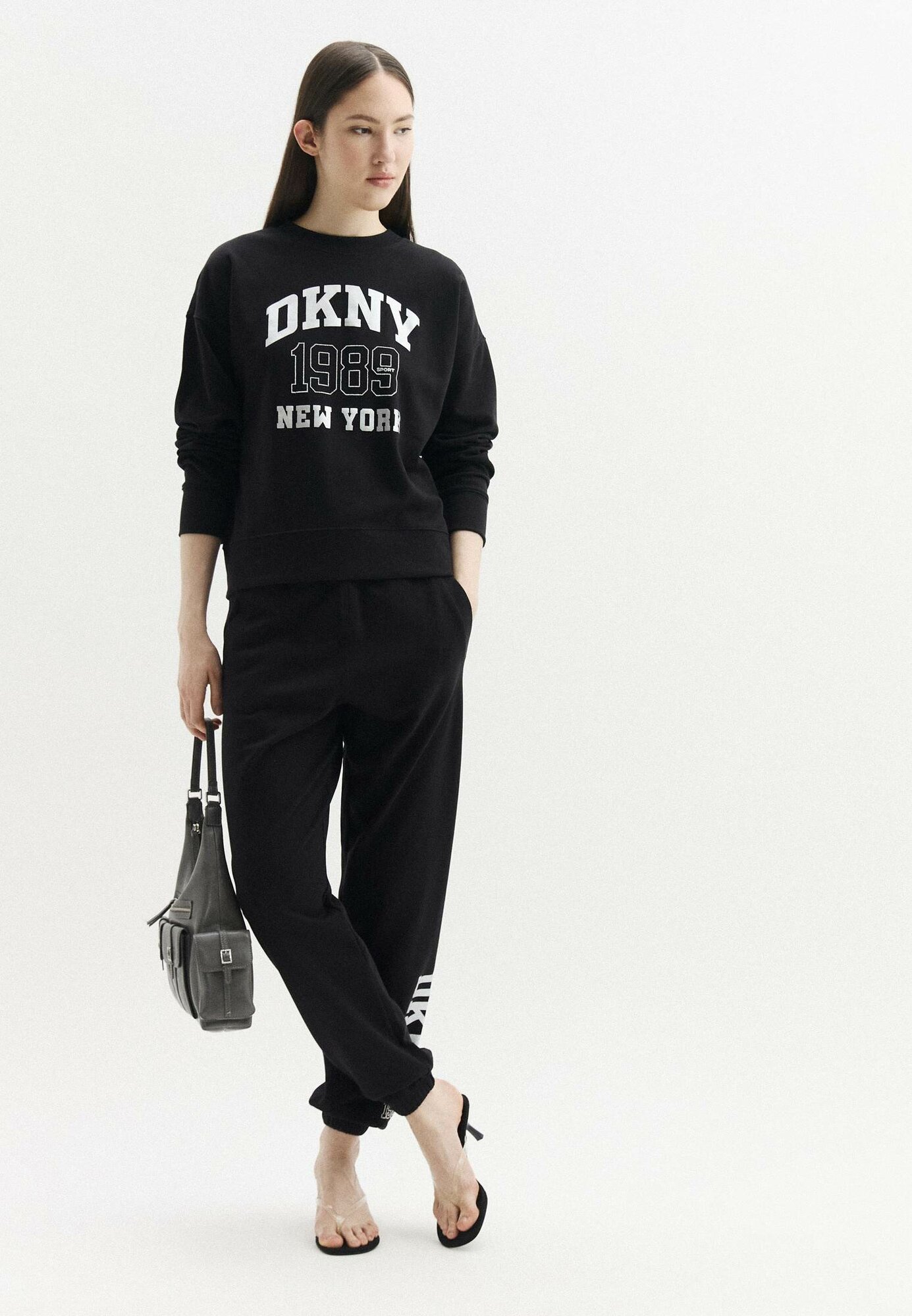Толстовка DKNY, размер XS, , черный — фото 1