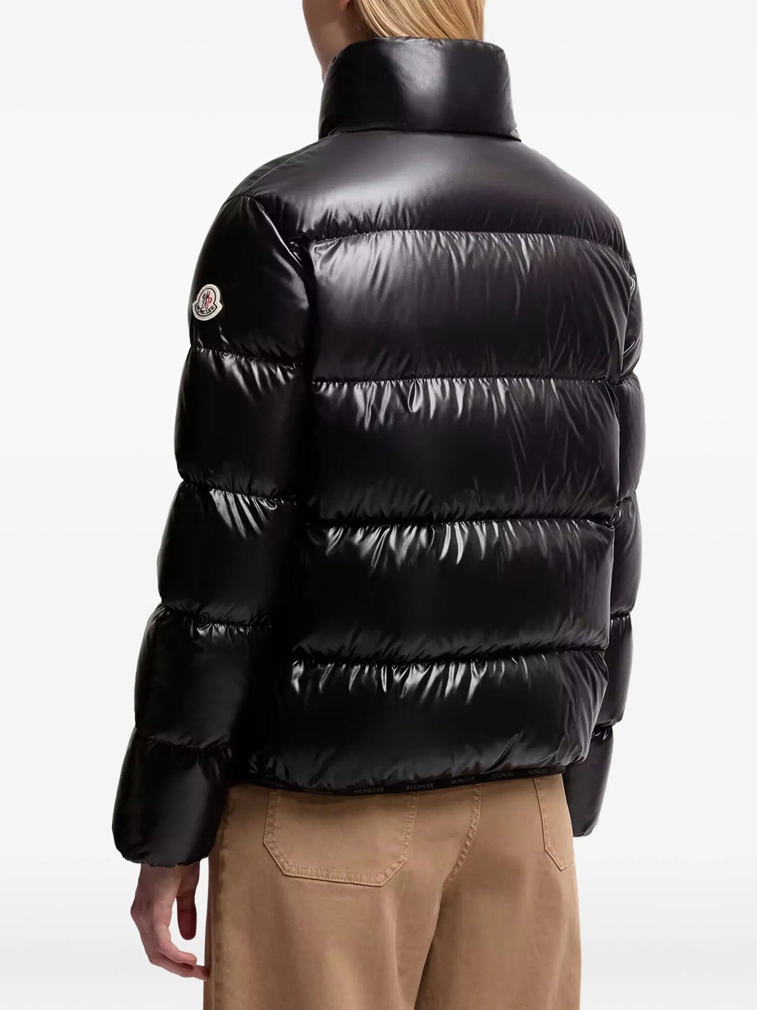 Куртка Moncler Abbadia quilted logo-patch jacket, размер 46, черный — фото 1