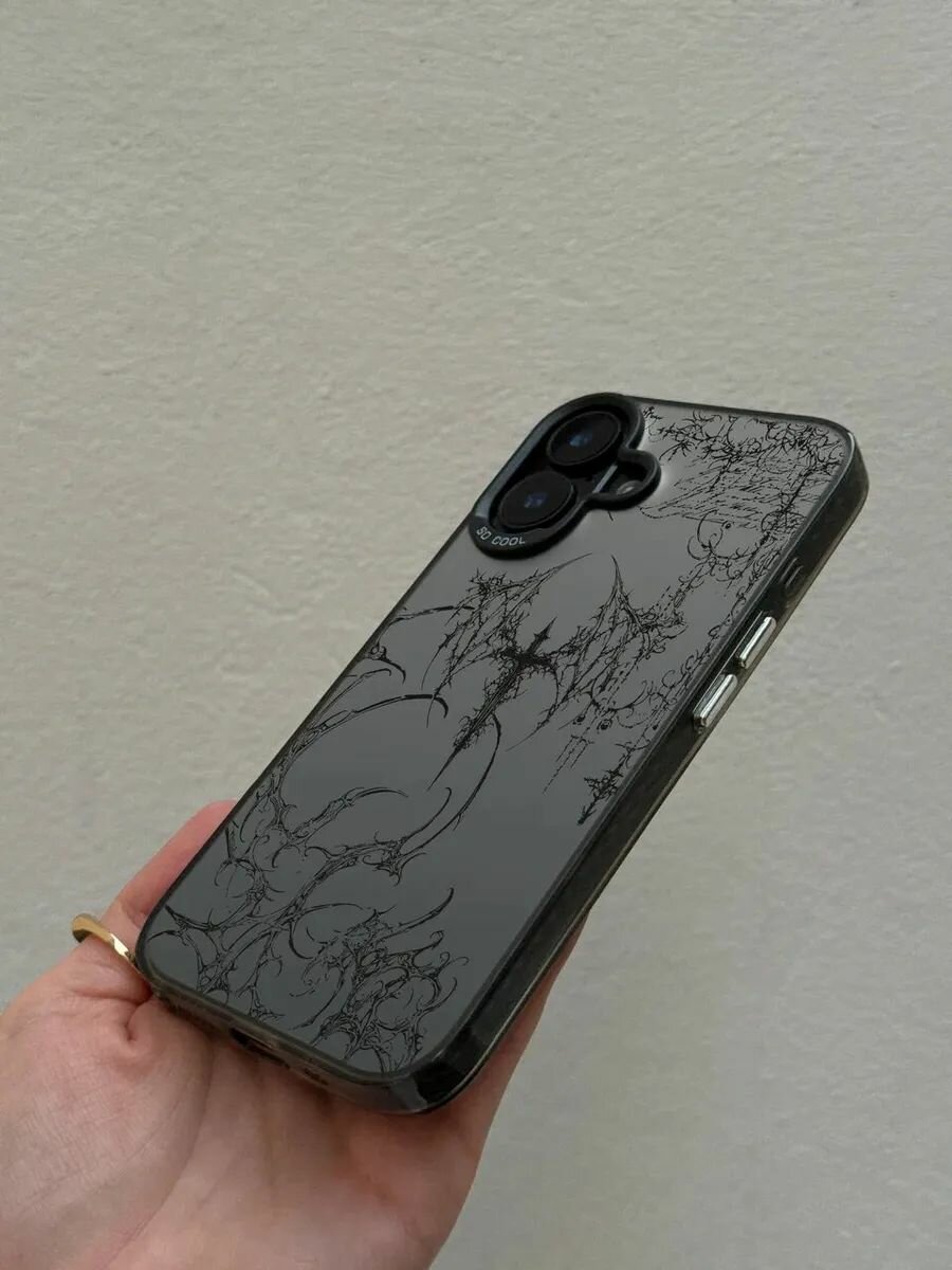 Чехол на iPhone 16 готика — фото 1
