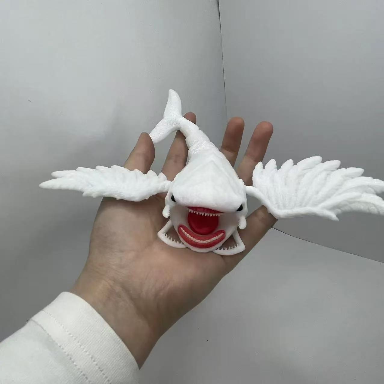 Новинка для трансграничной торговли: 3D-печатная модель игрушки-украшения «Гигант-пожиратель морских существ» (Майя Блу) из серии «Морские чудовища» по мотивам «Менеджера по продажам» (или «Пожирателя морских существ»).