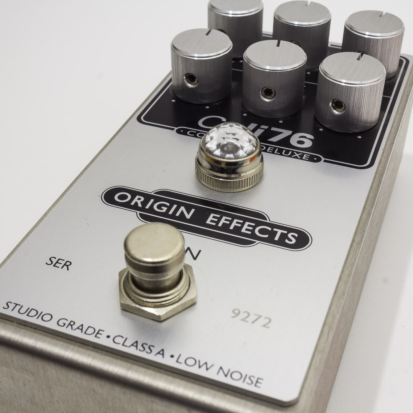 Origin Effects Cali76 Compact Deluxe Compressor — фото 1
