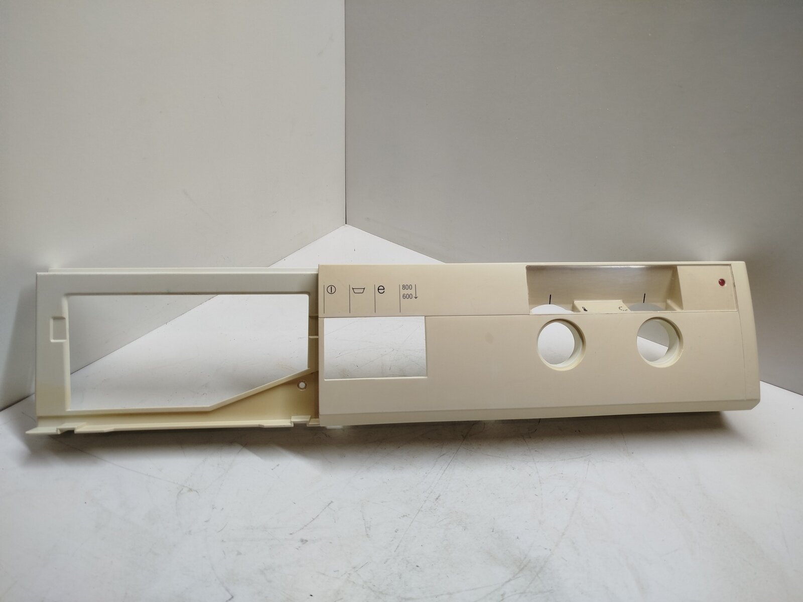 WFB1604 кт281 Лицевая панель стиральной машины Bosch WFB1604 б/у