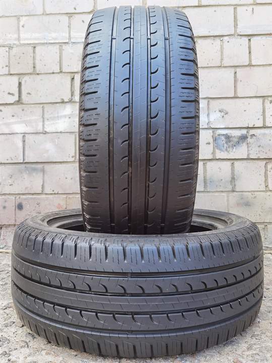 Комплект (2 шт) летних БУ шин Goodyear EfficientGrip SUV 4x4 235/50 R19 40% износ