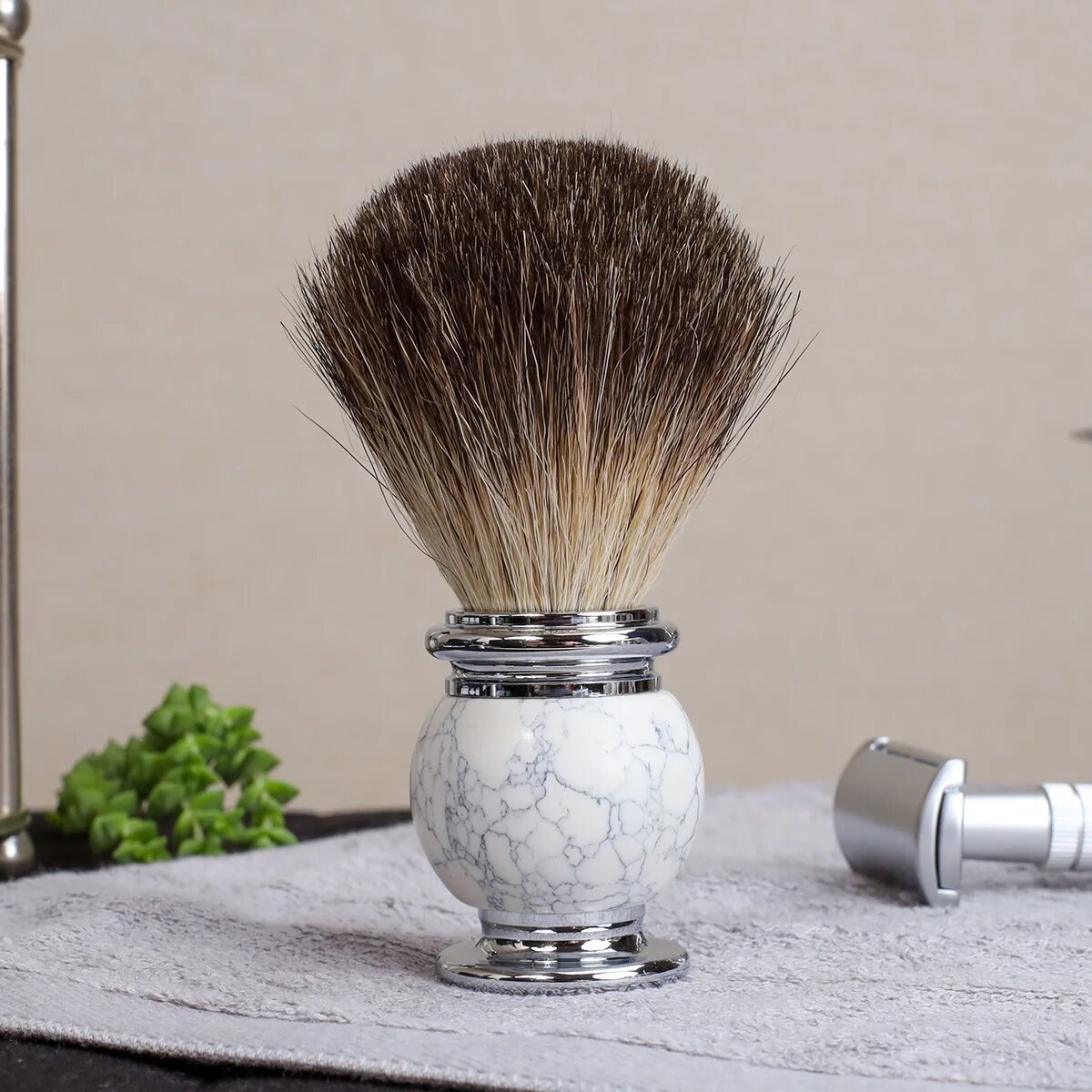 Кисть для бритья IRAZOR из камня Badger Hair