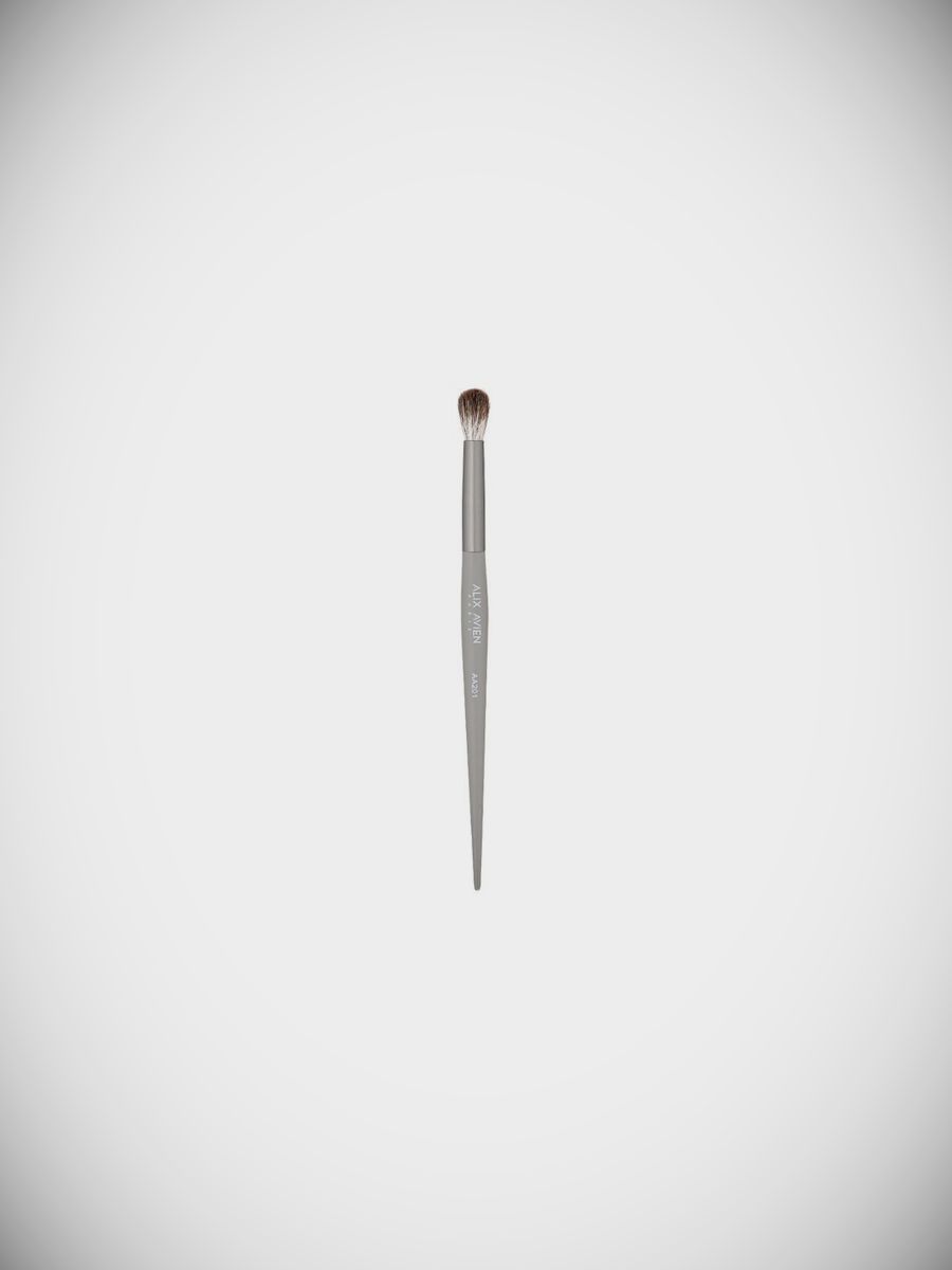Кисть для растушевки теней / ALIX AVIEN, Blending brush /