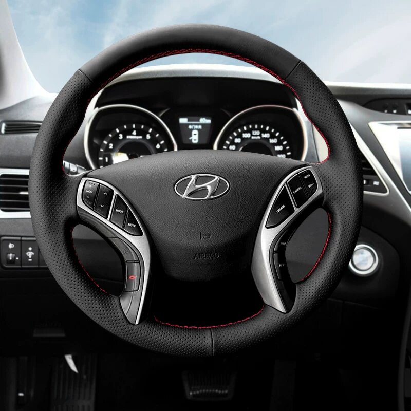 Кожаный чехол для рулевого колеса Hyundai Lantra с красной строчкой и черными отверстиями
