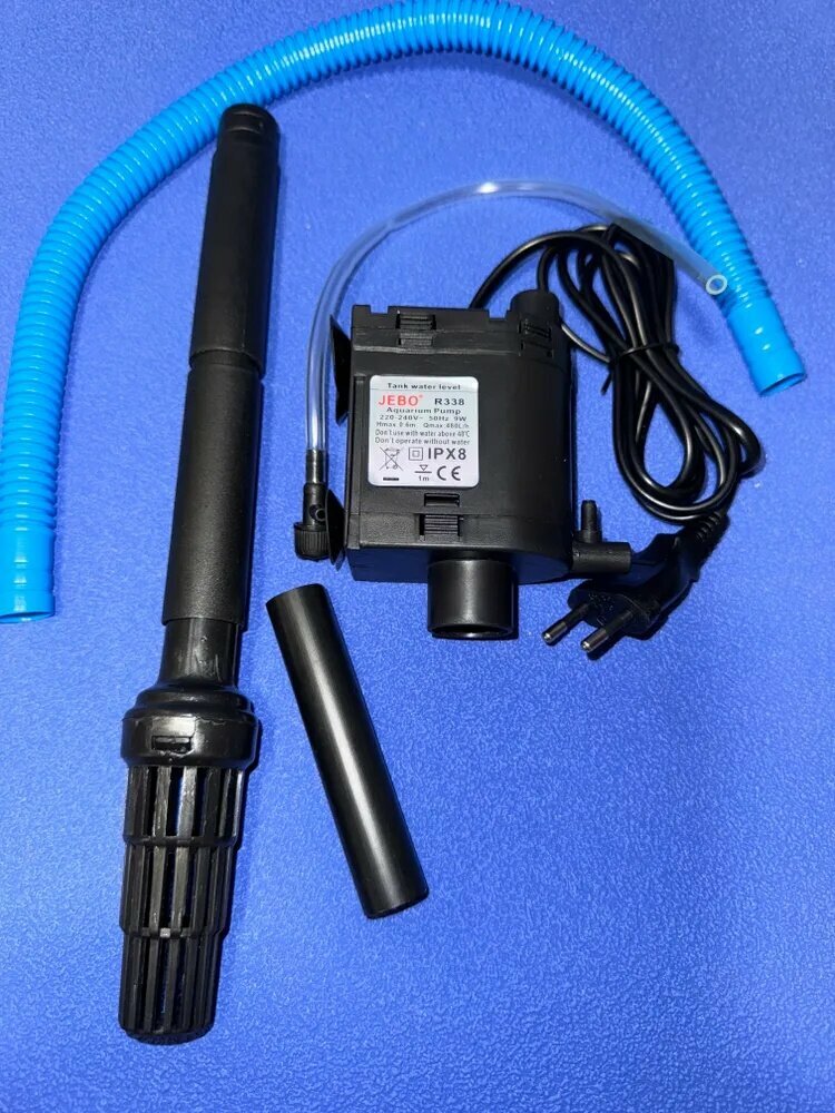 Погружная помпа для аквариума