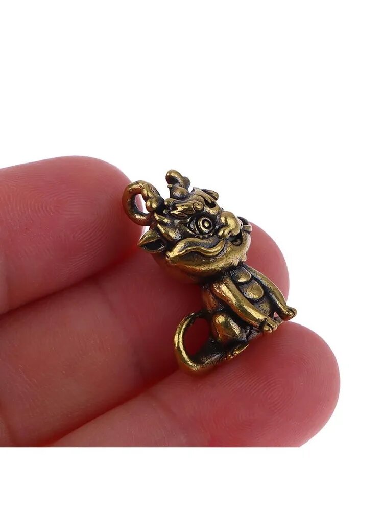 Медные украшения с подвеской в виде маленького дракона