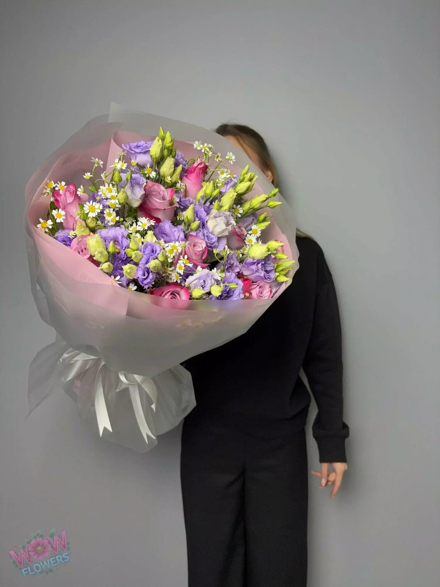 Королевский Контраст – Фиолетово-Жёлтый Букет Роз и Эустом с доставкой в день заказа