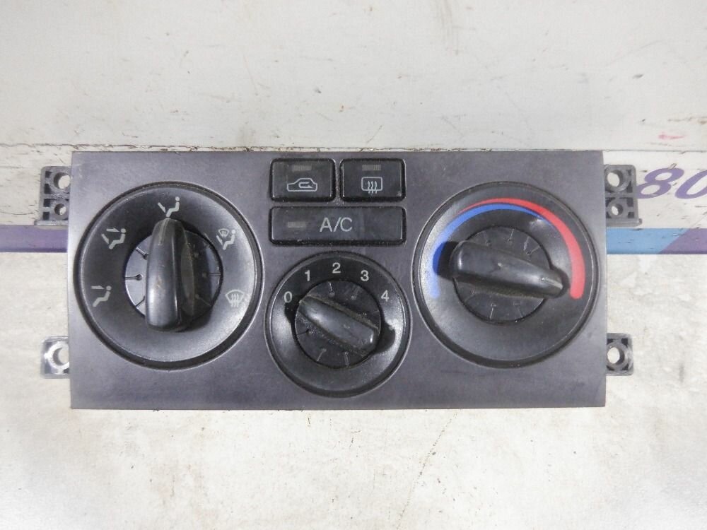 Блок управления отопителем Hyundai Elantra III