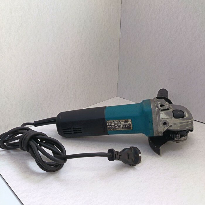 Болгарка Makita 9565H