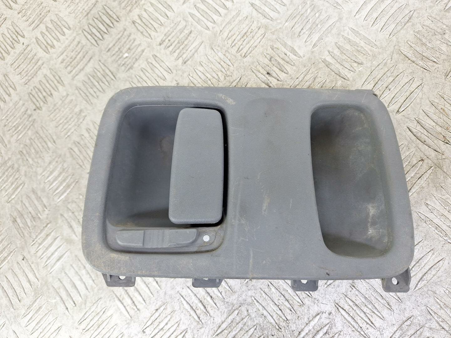 Ручка внутренняя двери задней правой Mercedes-Benz Vito W639 (2003 - 2010) 6397600061