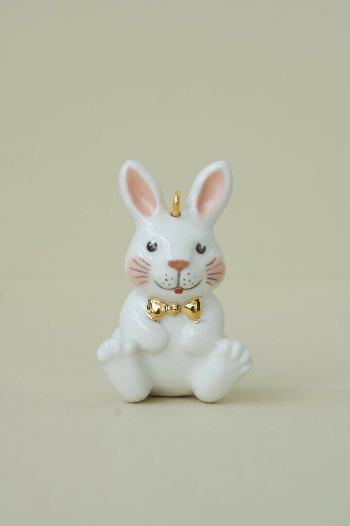 Ёлочная игрушка "Зайка мини". Ярославская майолика. Керамика ручной работы. Сделано в России.