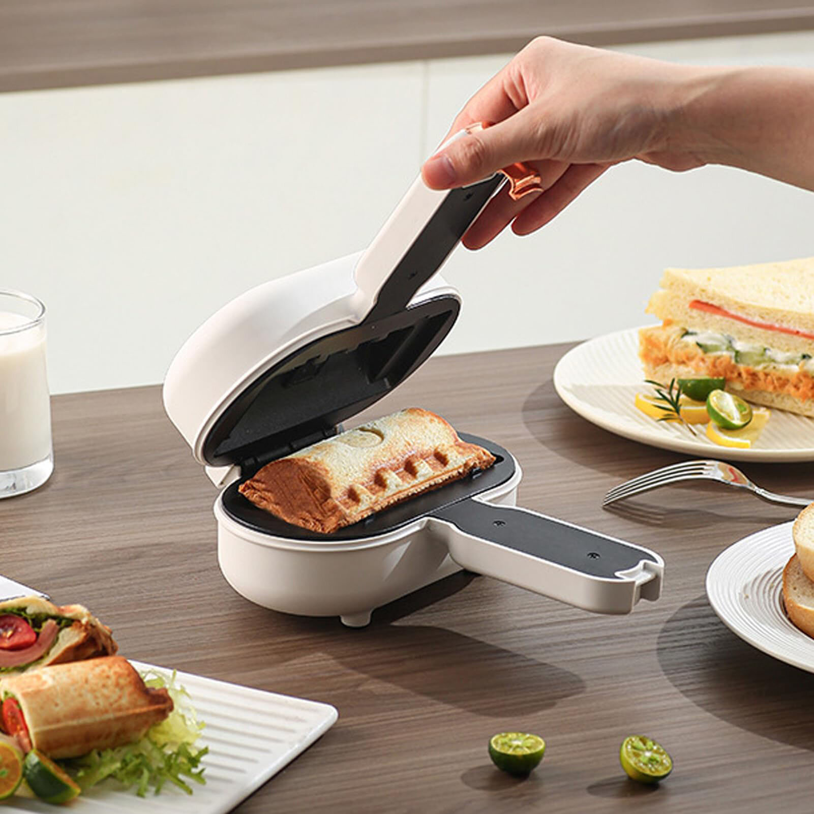Мини тостер для хот-догов, Двусторонняя антипригарная модель с защитой от пролива и перегрева, быстрый нагрев, 600 Вт для завтрака
