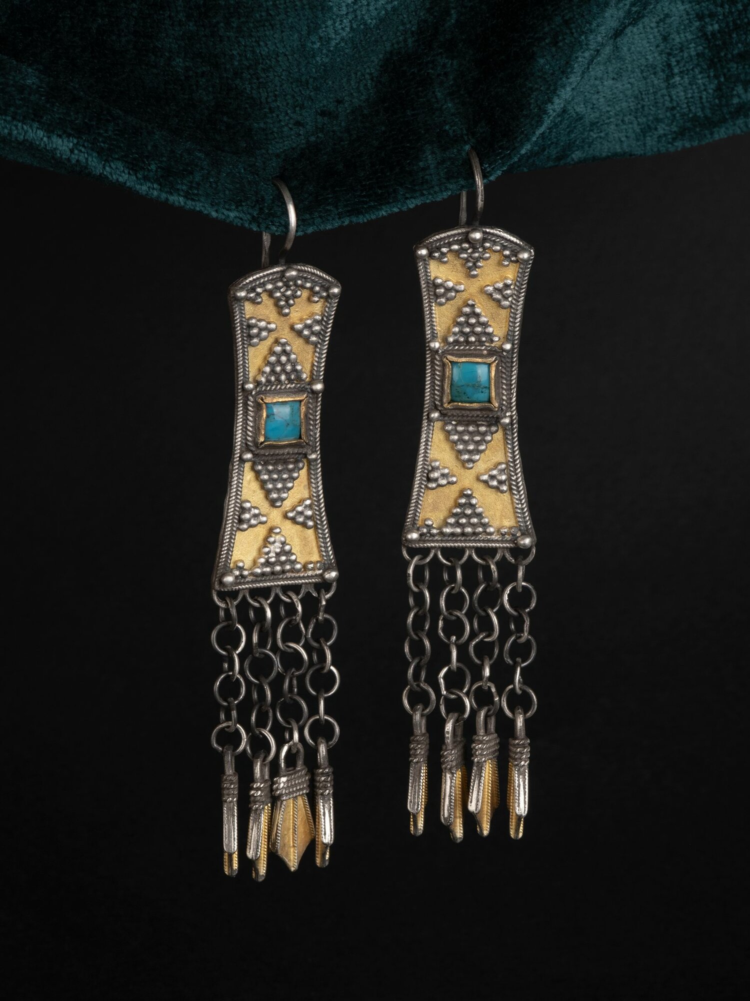 Серебряные серьги 925 пробы Дом сердца с натуральной бирюзой