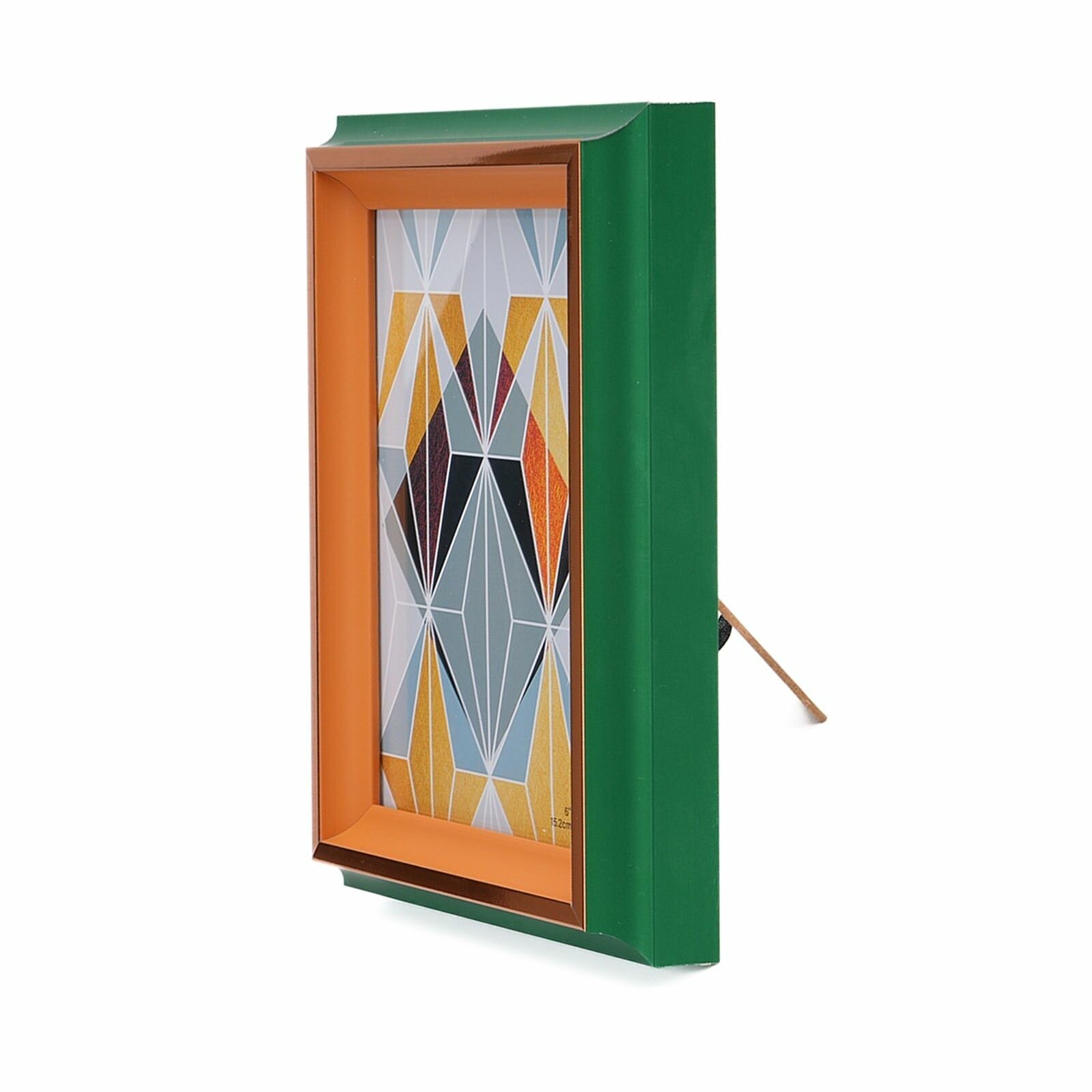 Невидимый настенный сейф с огнестойким отсеком за рамкой