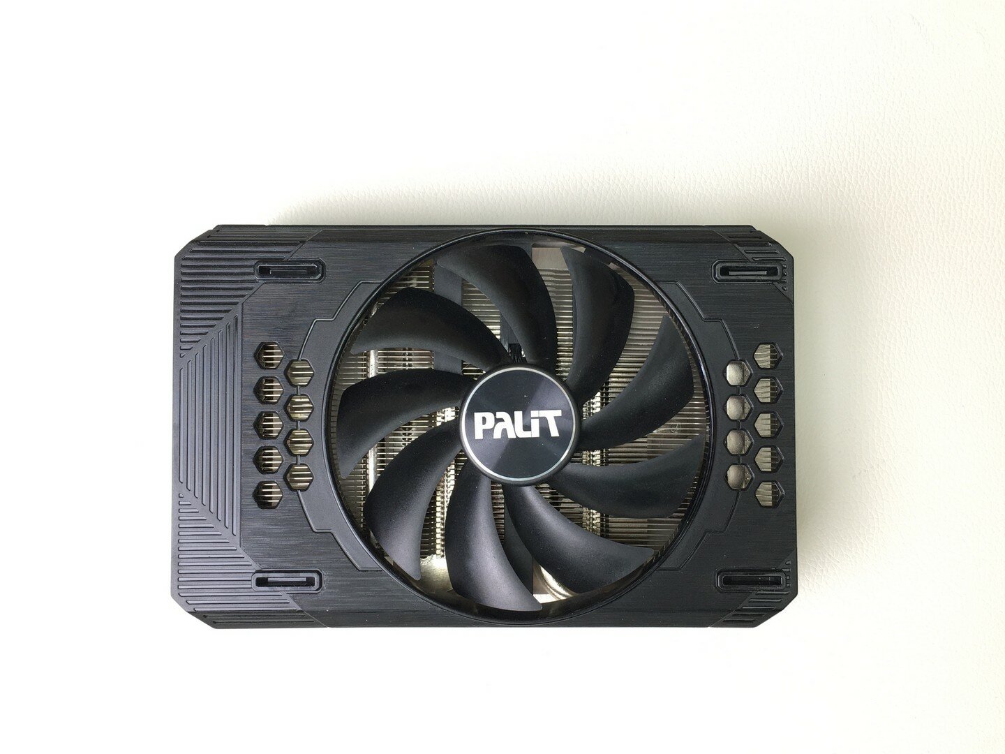 Вентилятор с радиатором для видеокарты GeForce RTX 3060 PALIT STORMX 8GB GDDR6 128bit 3-DP HDMI