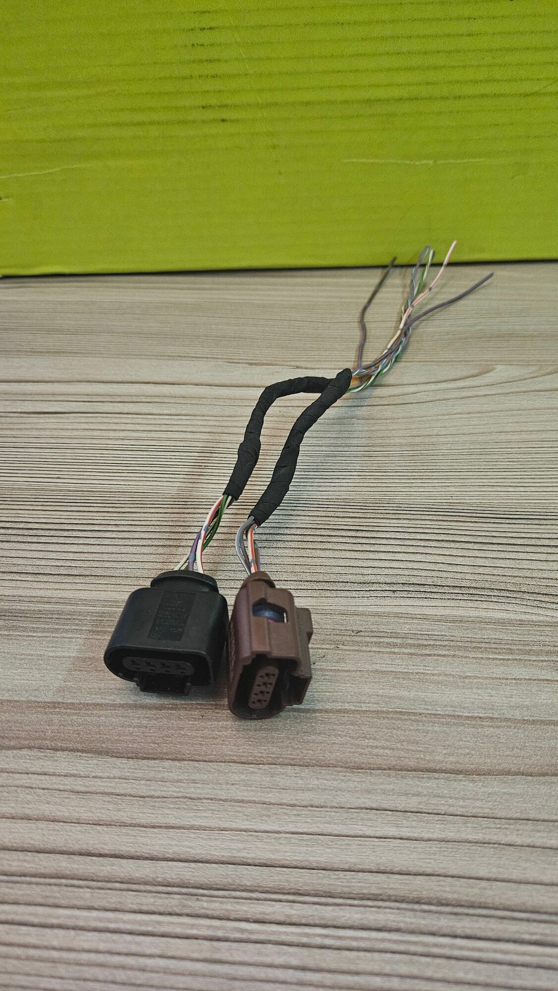 Разъем штекер 2 в 1 Vag на 8 pin оригинал