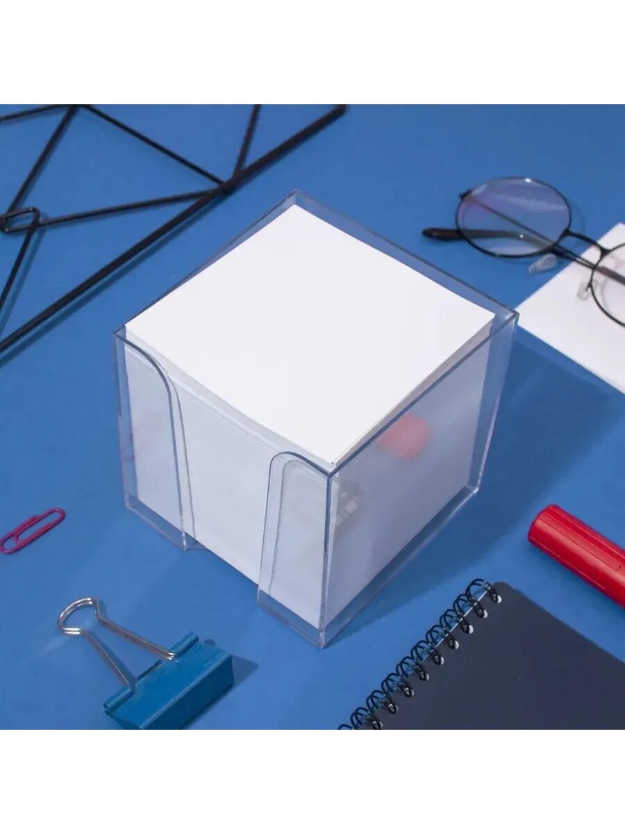 Практический блок для записей в стильной подставке