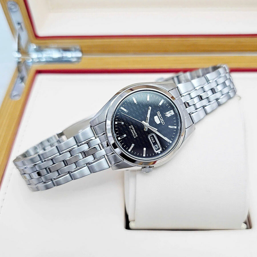Наручные часы SEIKO SEIKO 5, серебряный, черный — фото 1